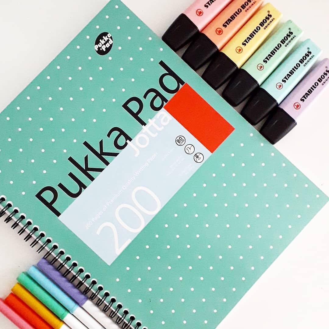 Filing- Lever Arch File, Box Files & Ring Binders- Pukka Pads